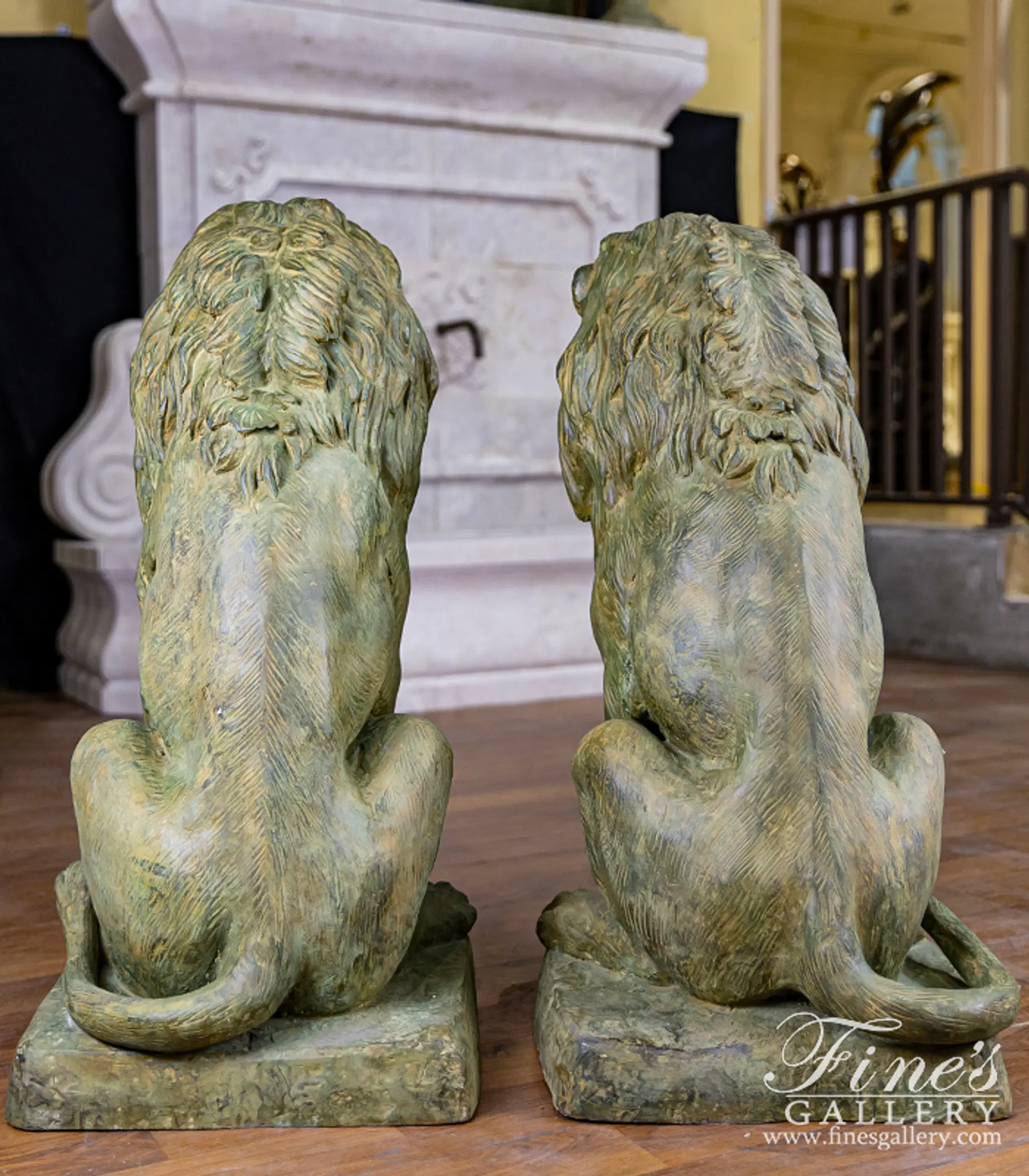 Antique Patina Bronze Lion Statues | Outdoor Estate Decor
